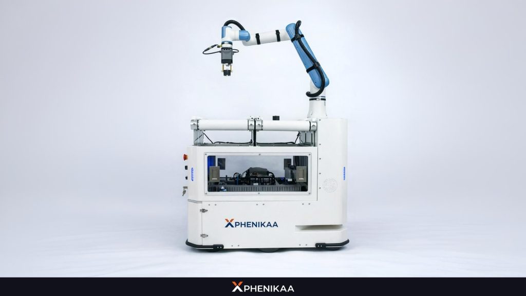 Phenikaa-X IMR is a Mobile Cobot